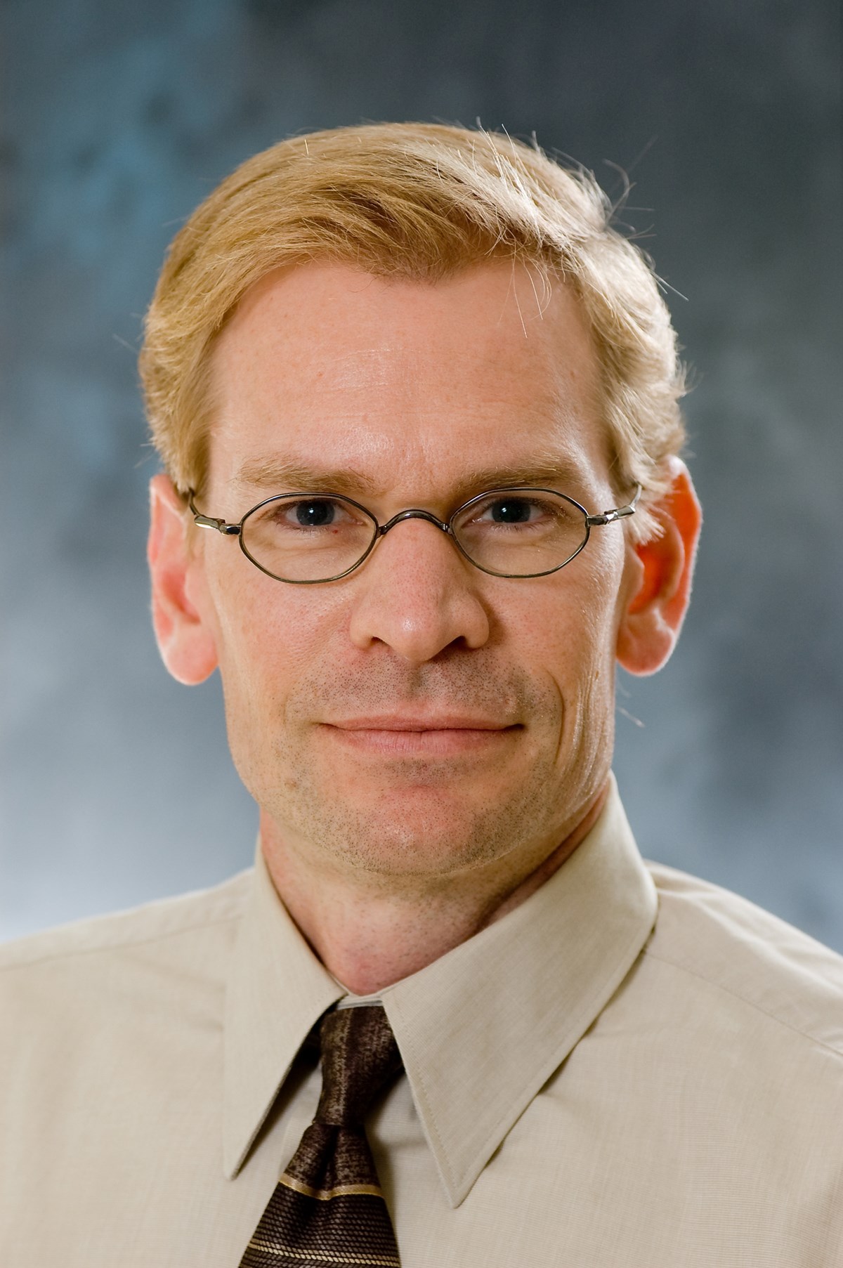 Northwestern professor awarded $12,000 grant by Calvin Institute of ...